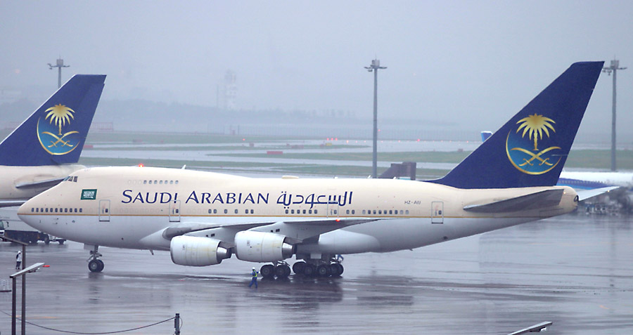 Boeing B747SP-68 (HZ-AIJ)