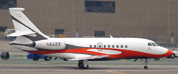 Dassault Falcon 2000EX (N6453)